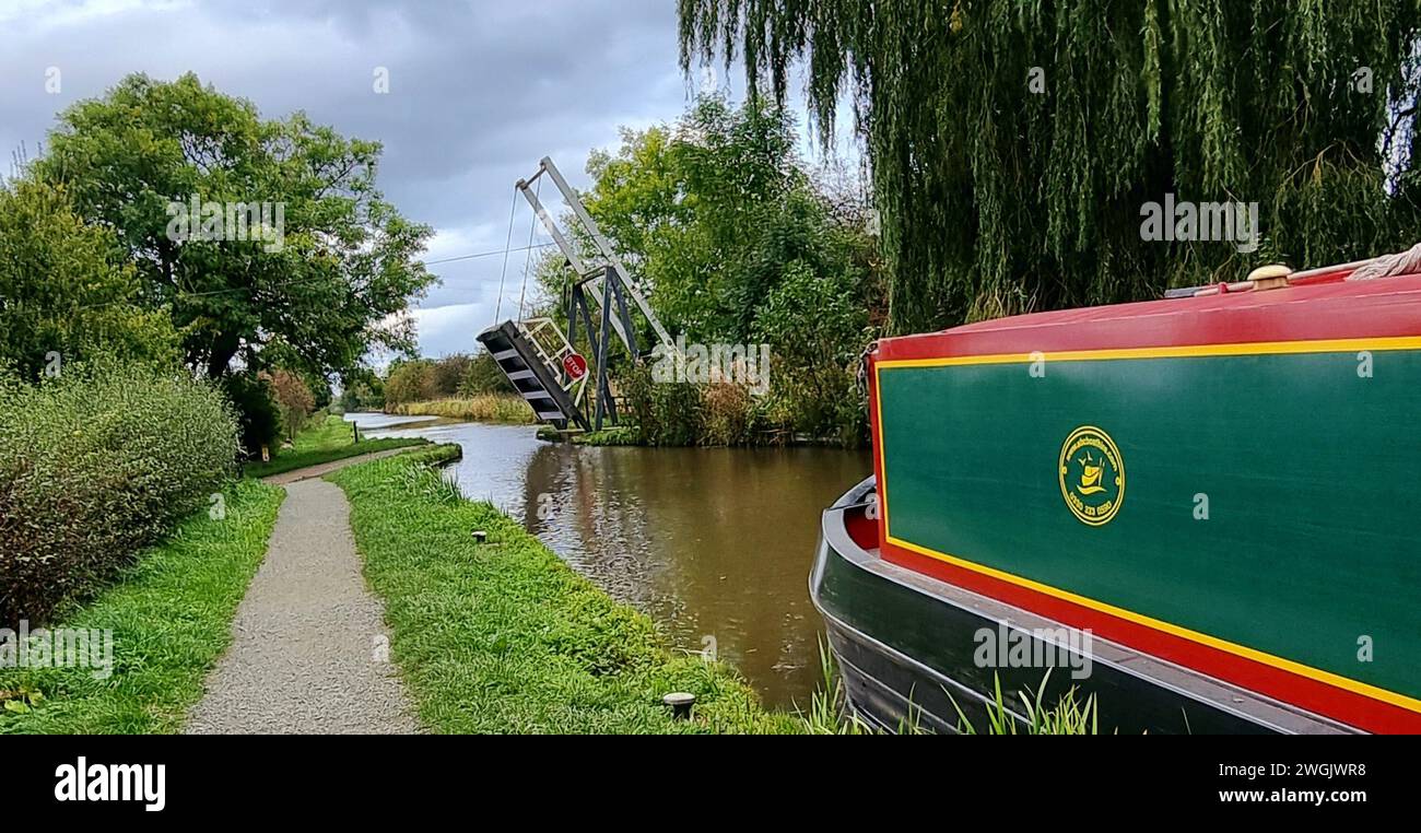 Britains waterway system hi-res stock photography and images - Alamy