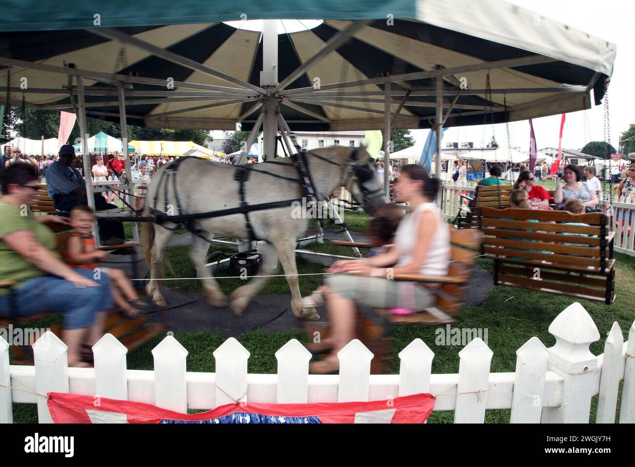 Horse powered merry go around hi-res stock photography and images - Alamy