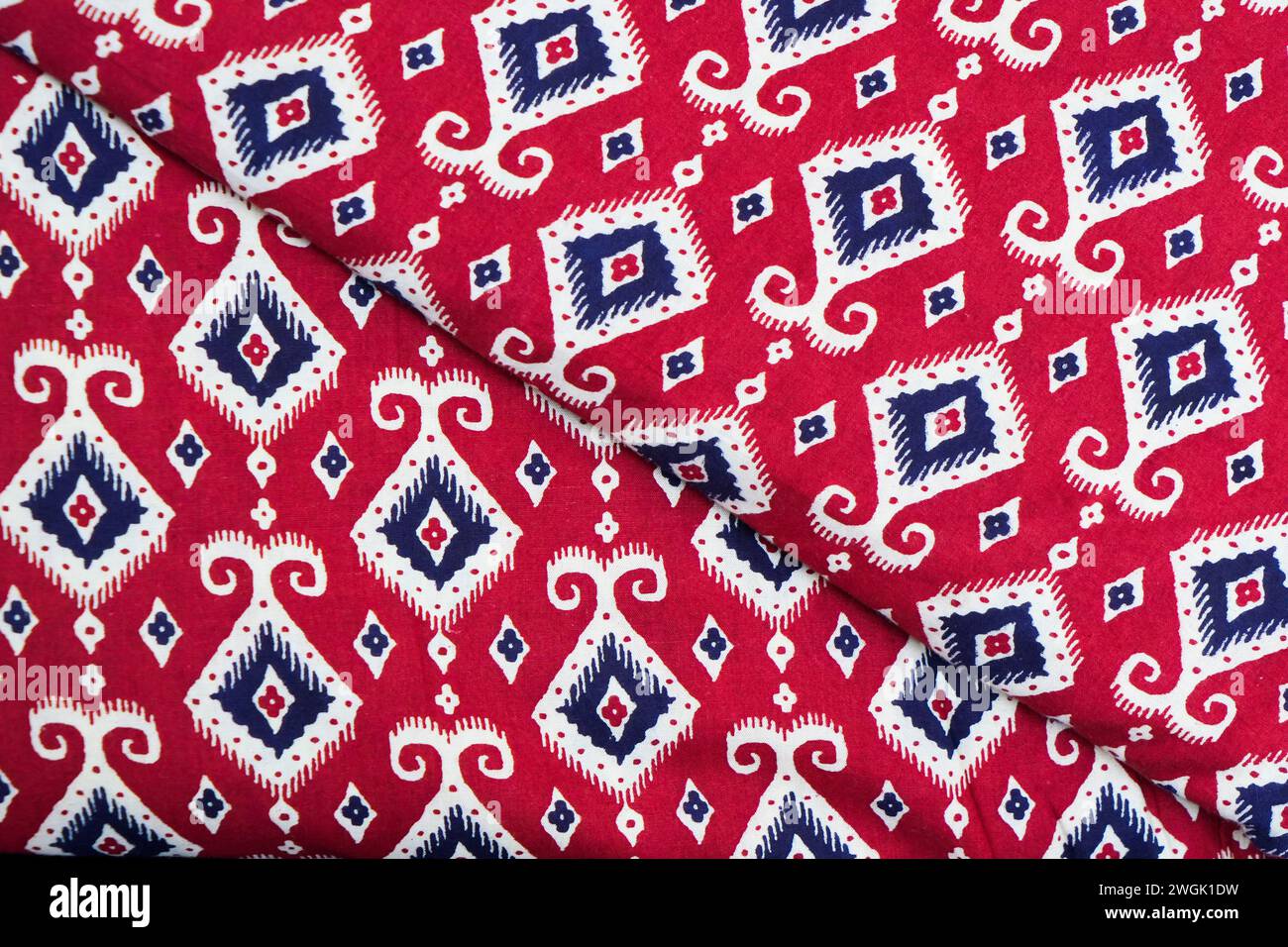 indian saree collections for onam, pongal and wedding. Textured Fabric ...