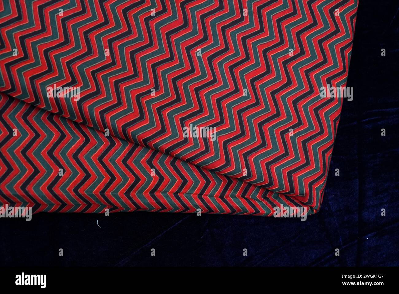 indian saree collections for onam, pongal and wedding. Textured Fabric ...