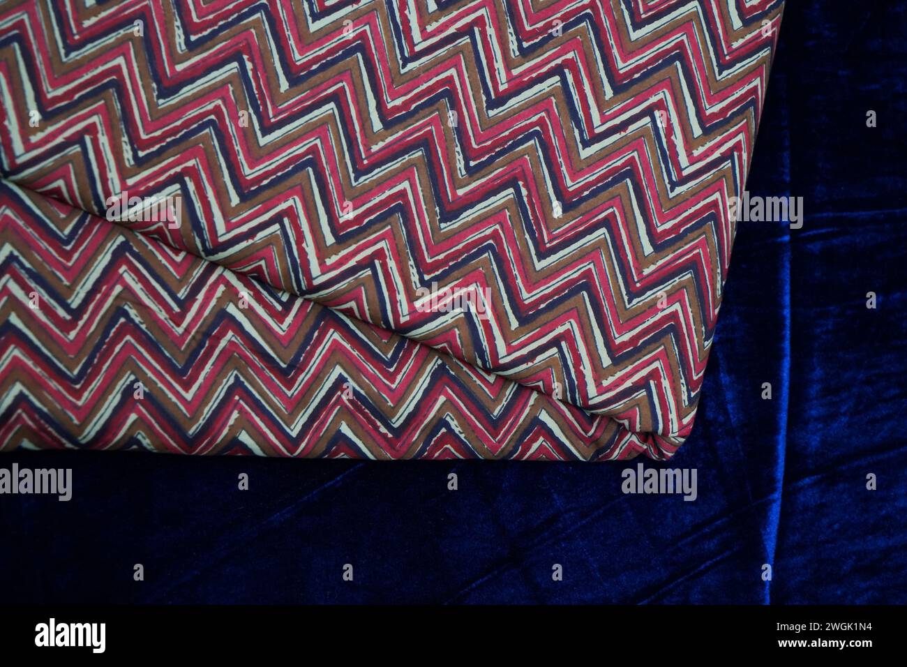 indian saree collections for onam, pongal and wedding. Textured Fabric ...