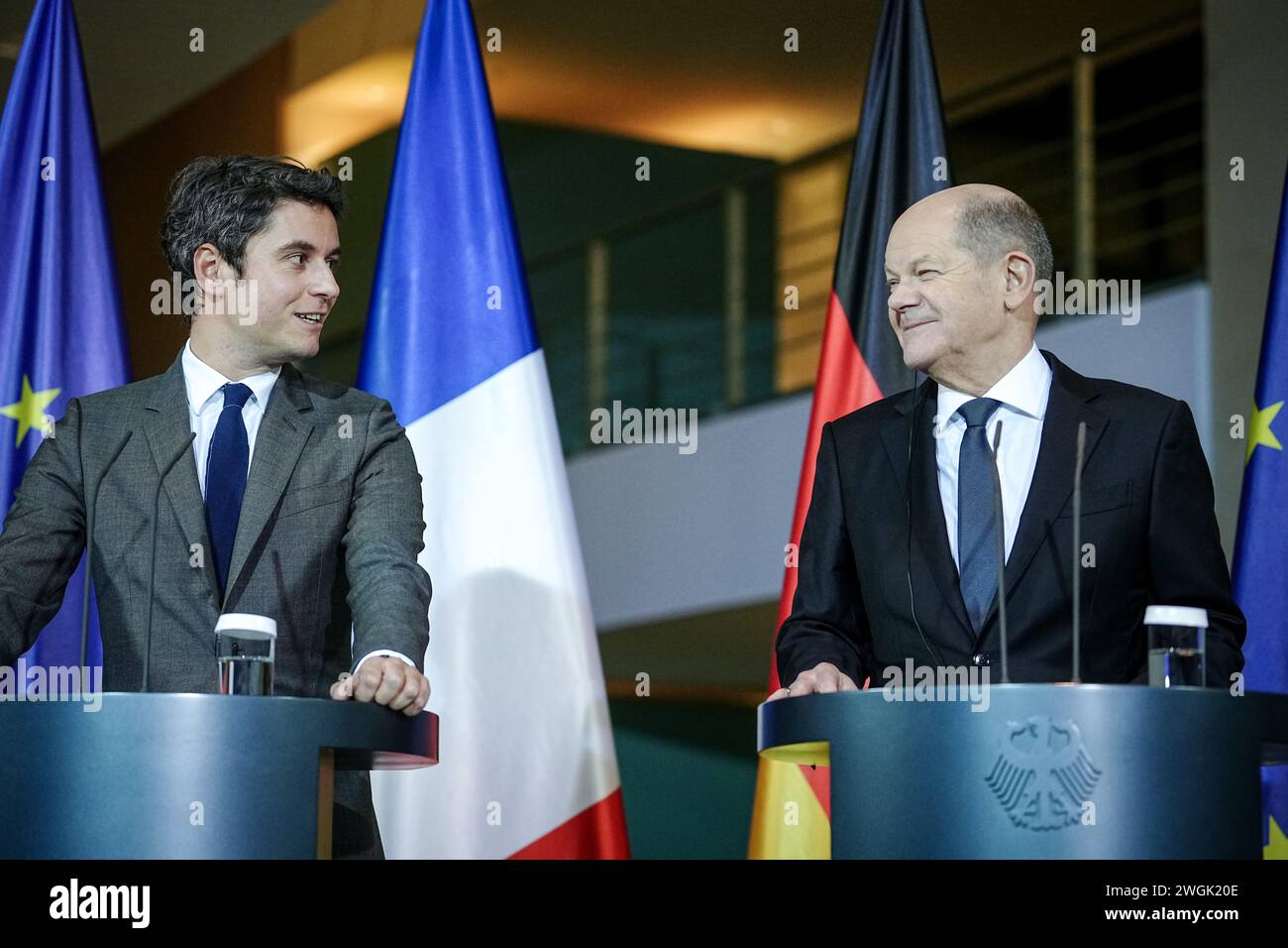 Berlin, Germany. 05th Feb, 2024. Federal Chancellor Olaf Scholz (SPD, r ...