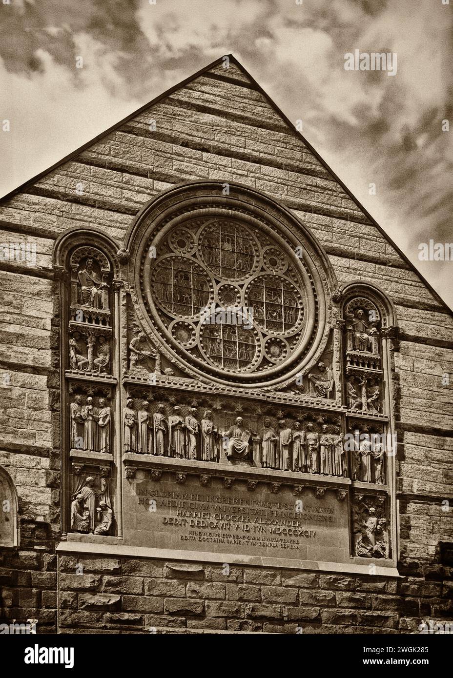 Front of Richardson Auditorium in Alexander Hall, Princeton University ...