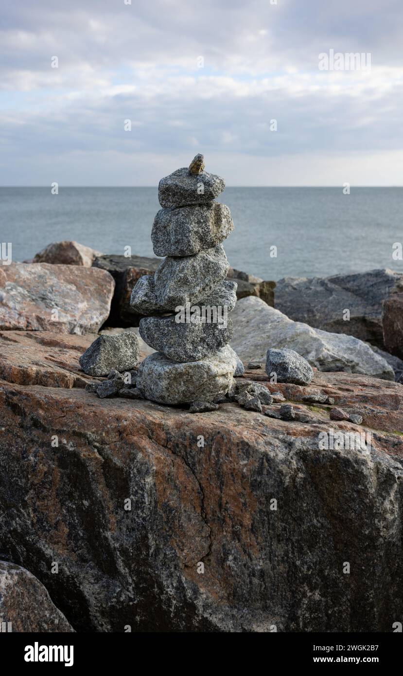 Balance and harmony, Japanese Zen stone garden background. Dark black ...