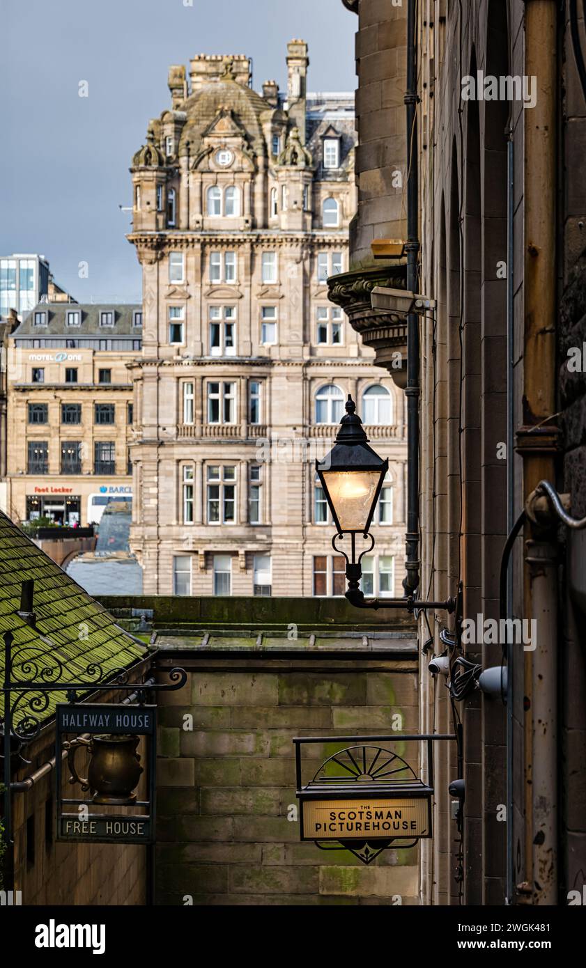 Old pub signs hi-res stock photography and images - Alamy
