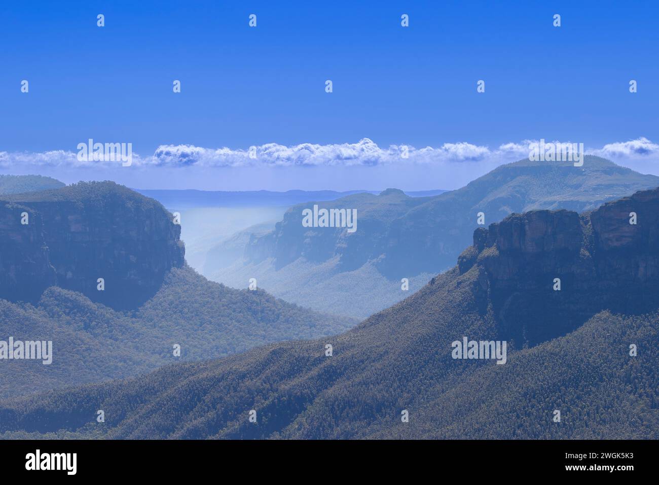 Photograph of the large and beautiful Grose Valley in Blackheath in the ...