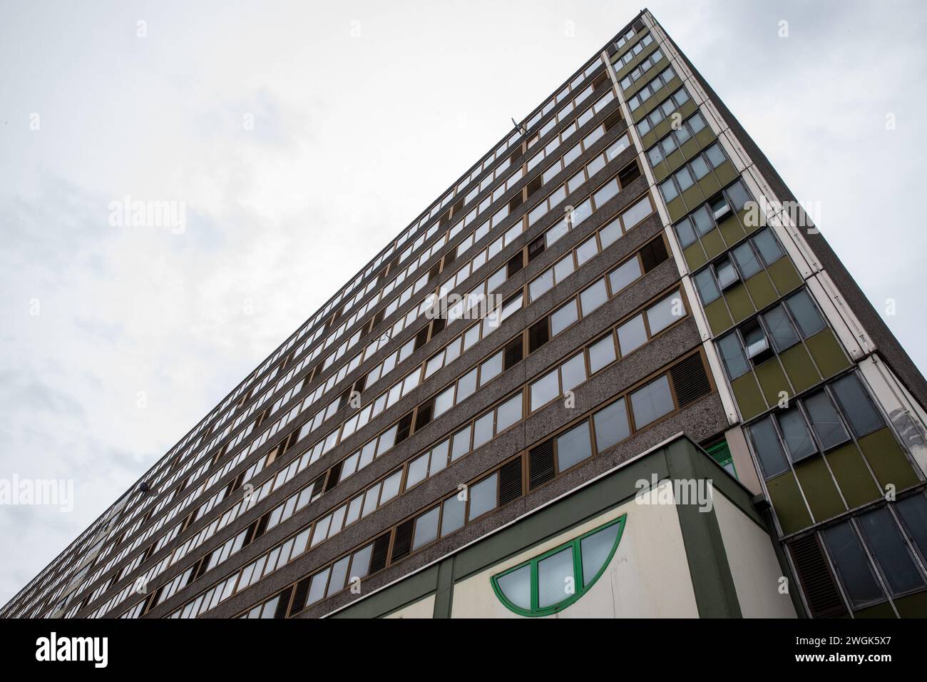 London, UK. 27th April 2023. The rear of a Wendover housing block at ...