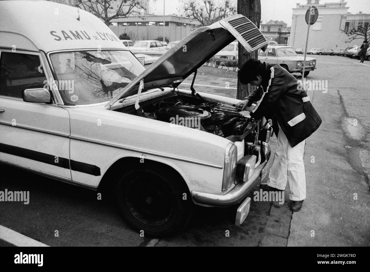 Service aide medicale urgence hi-res stock photography and images - Alamy