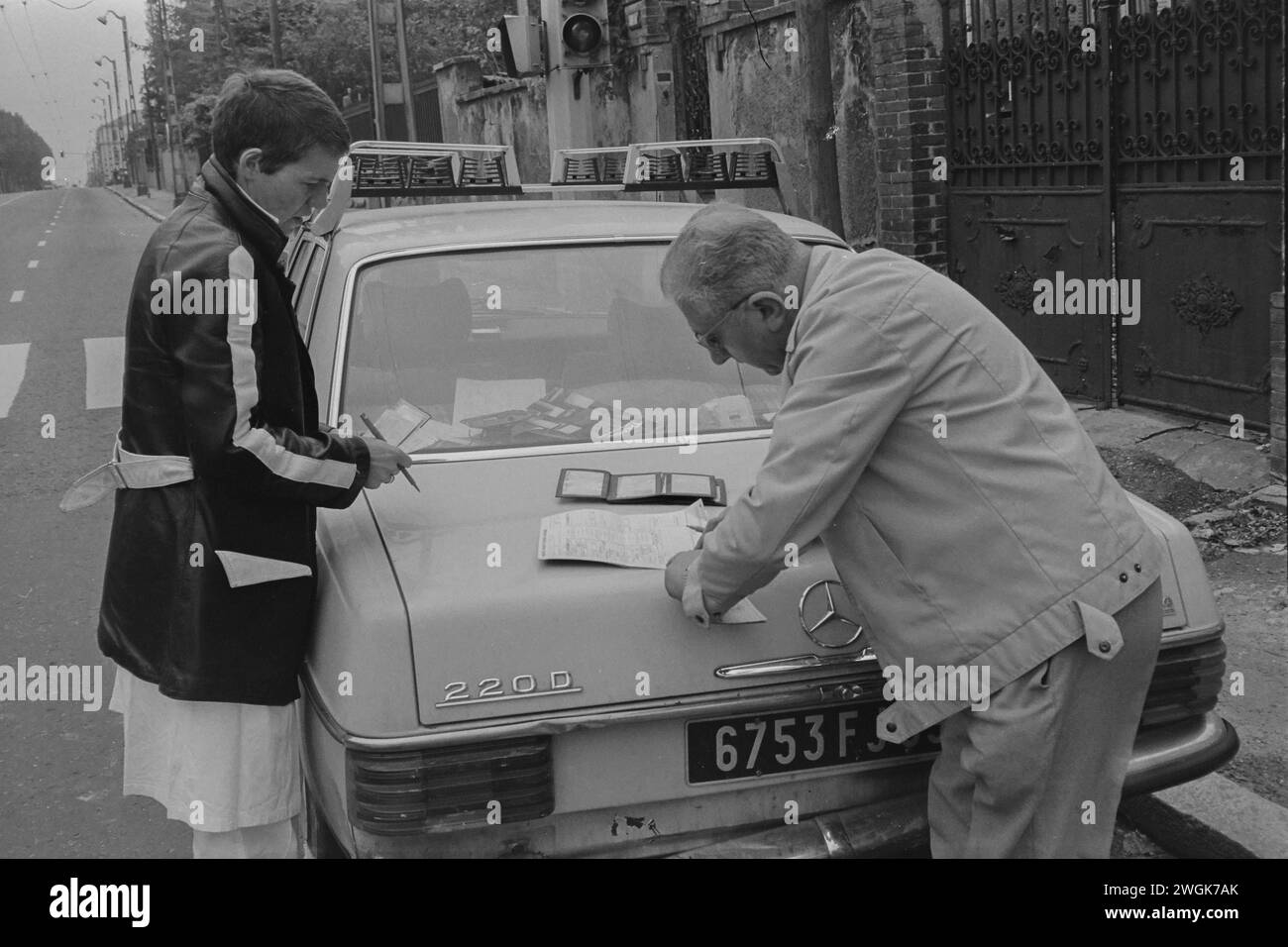 Service aide medicale urgence hi-res stock photography and images - Alamy