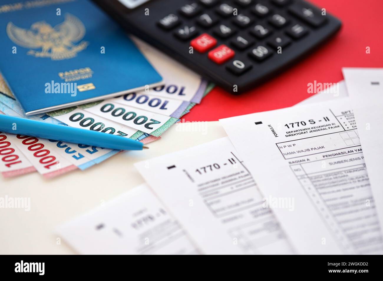 Indonesian tax forms 1770 Individual Income Tax Return and passport ...