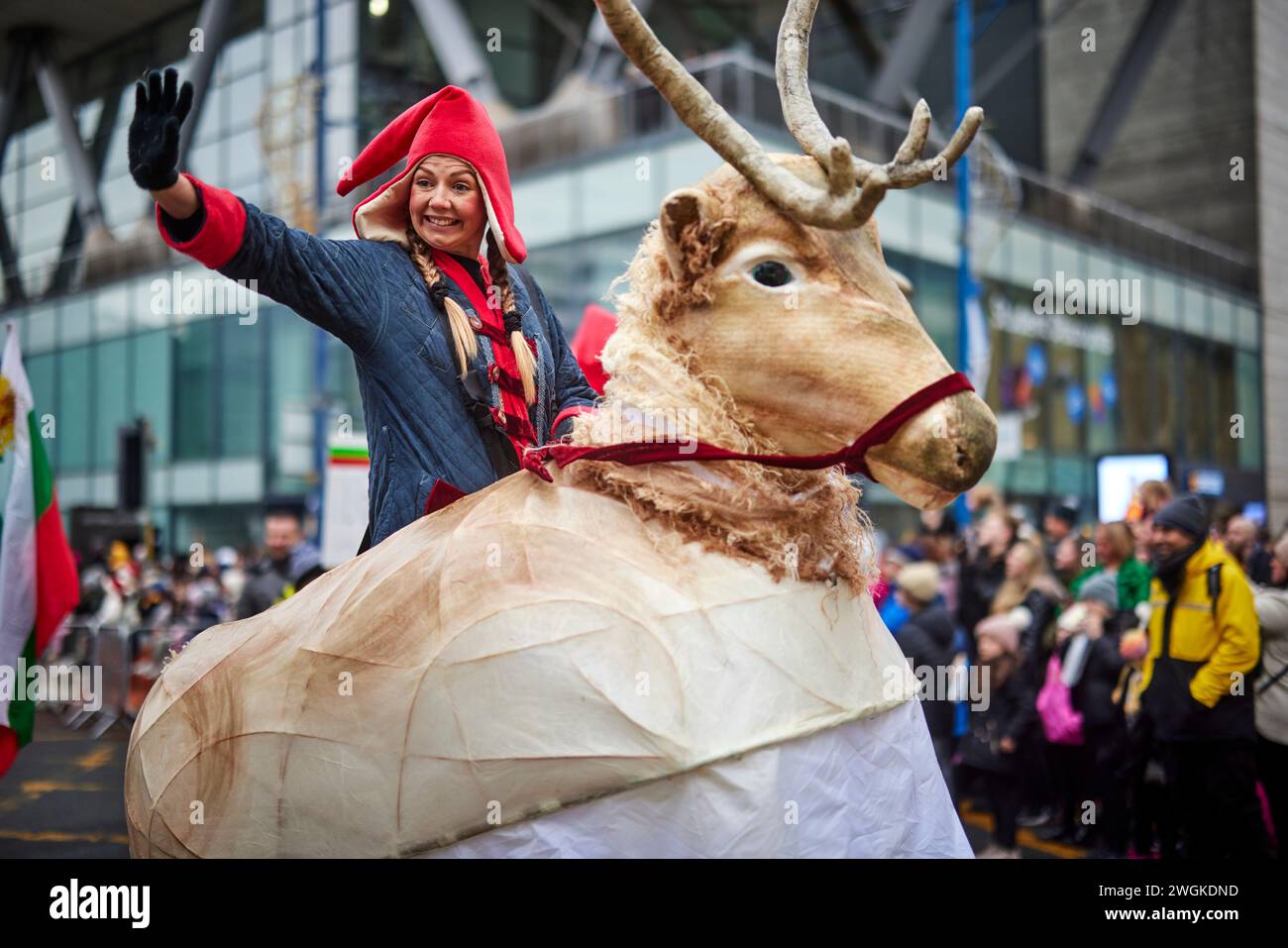 Manchester Christmas Parade event 2023 making its way through the city ...