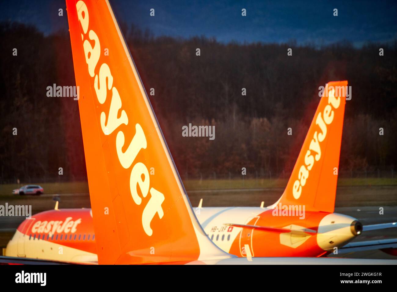 Geneva airport switzerland hi-res stock photography and images - Alamy