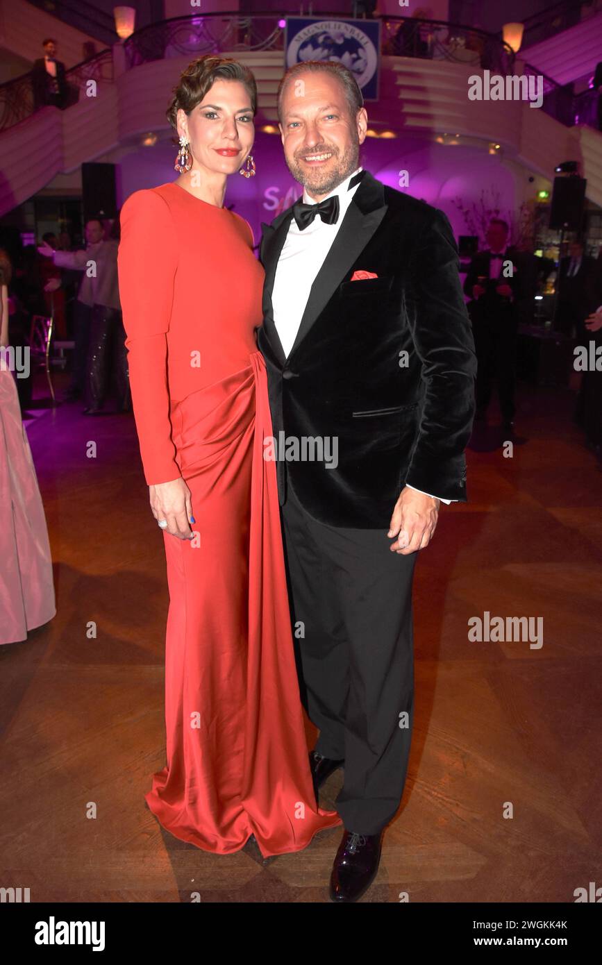 Sarah Kronsbein Galeristin Michael Radomski Muenchen 03.02.2024 ...