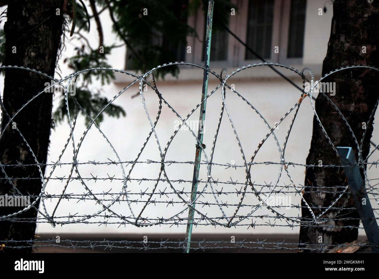 Physical barrier hi-res stock photography and images - Alamy