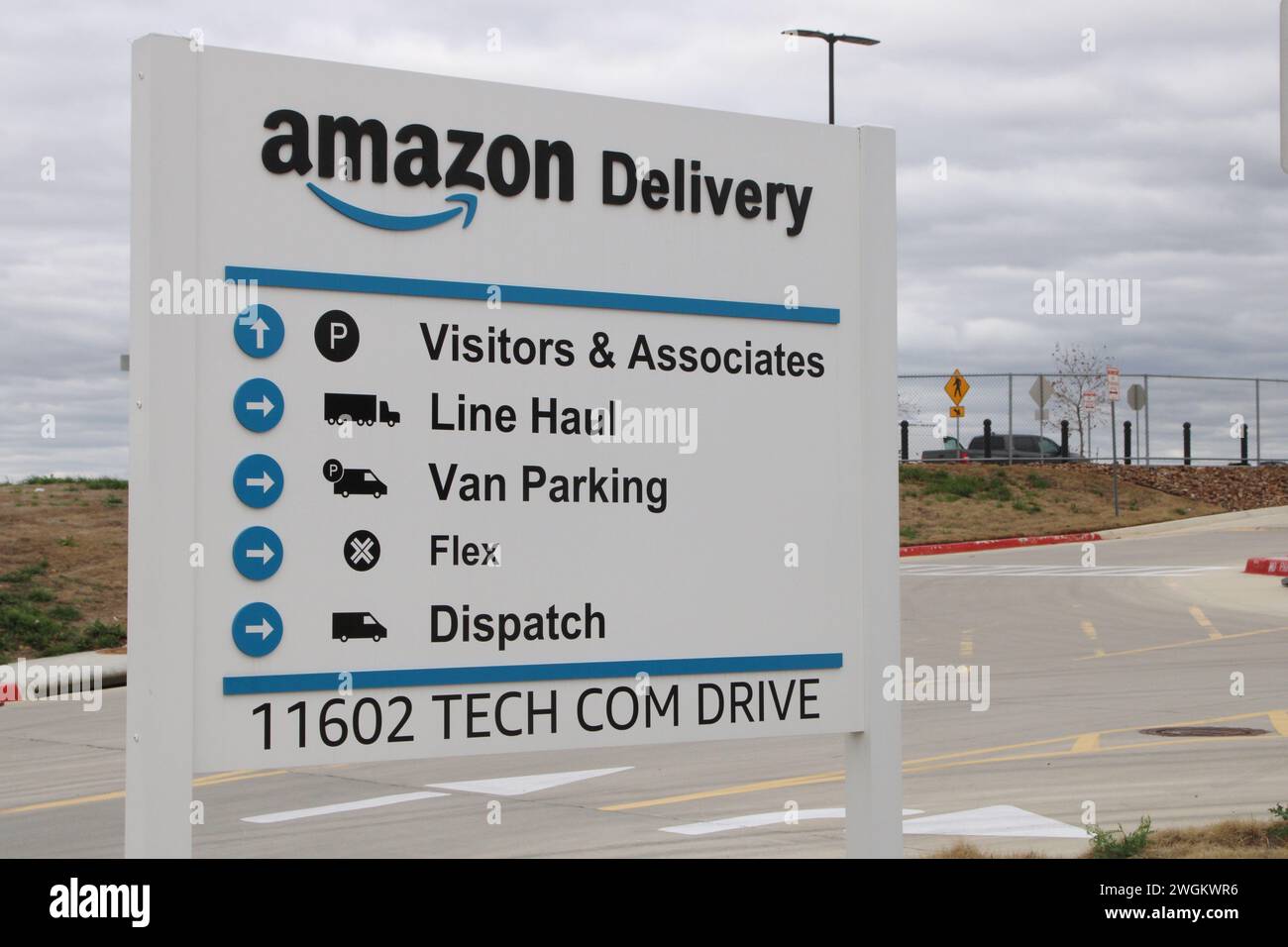 Amazon Delivery directional signage outside of the DSX8 facility at ...
