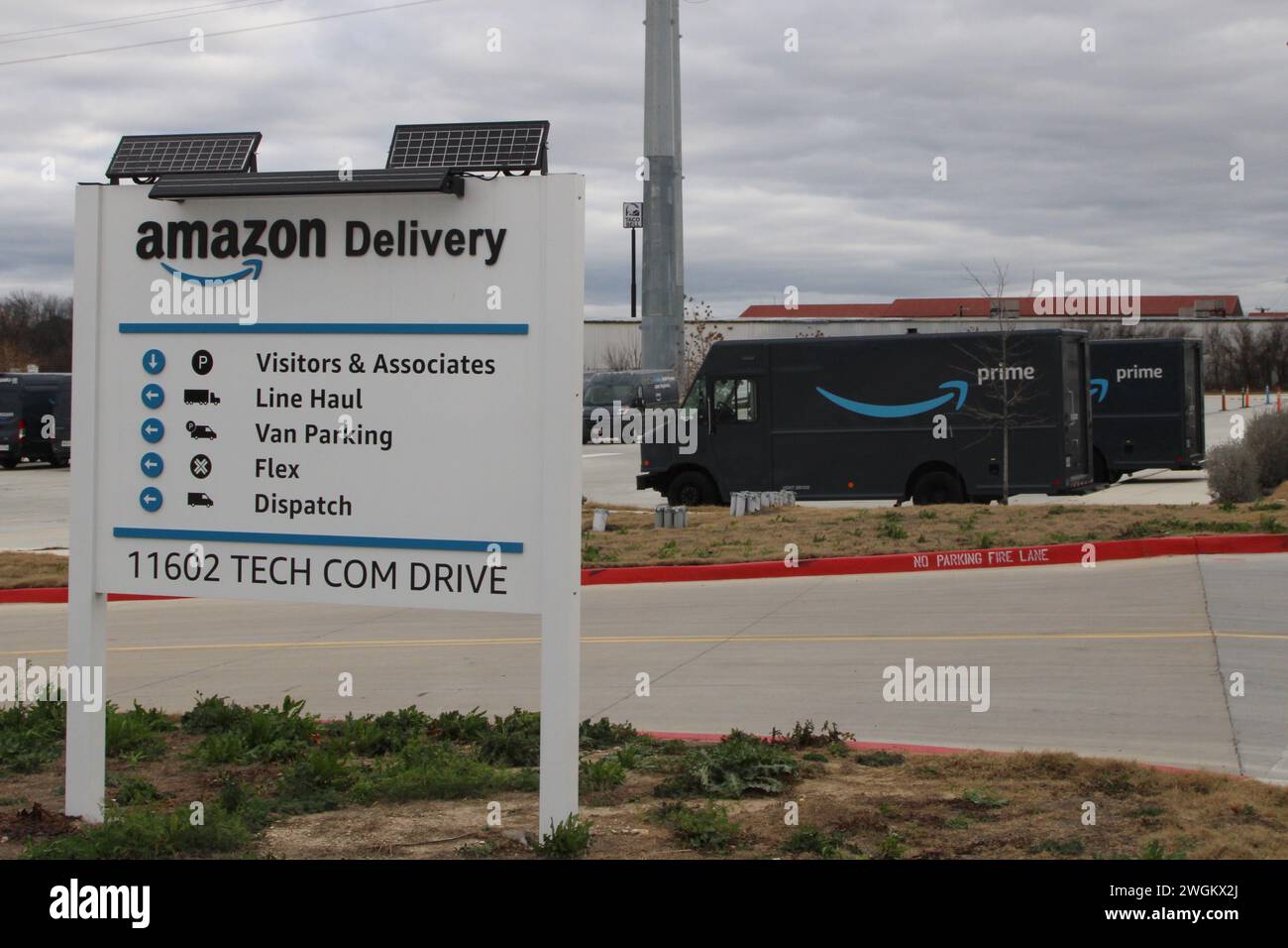 San Antonio, USA. 05th Feb, 2024. Amazon Delivery directional signage ...
