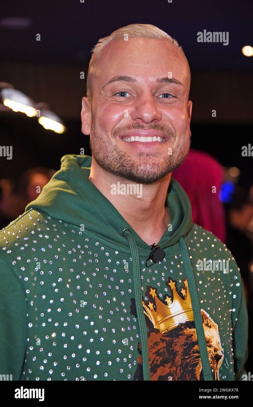 Eric Sindermann bei der Fashion Show Geboren, um Grosses zu erschaffen ...