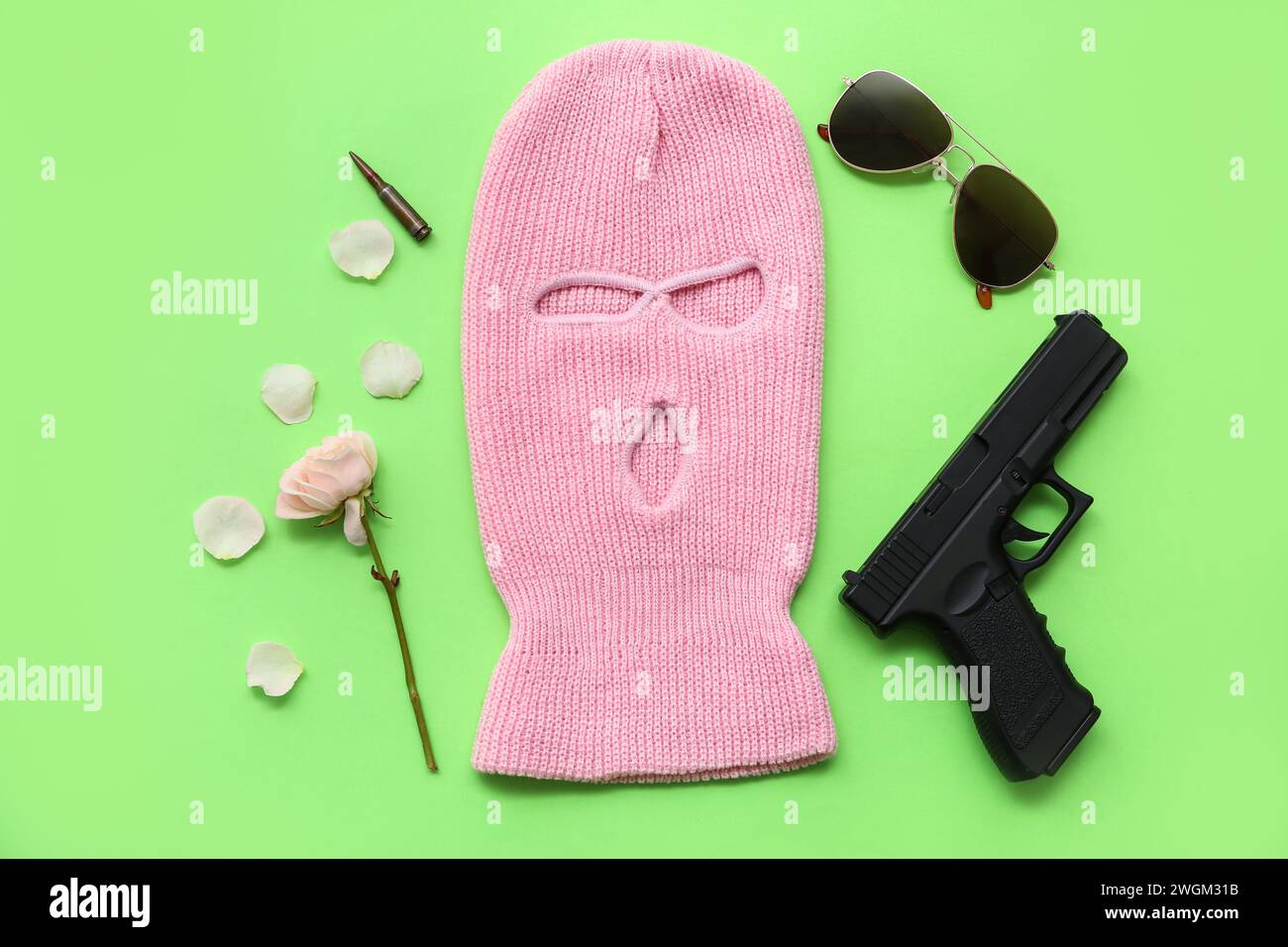 Flower weapon petals hi-res stock photography and images - Alamy