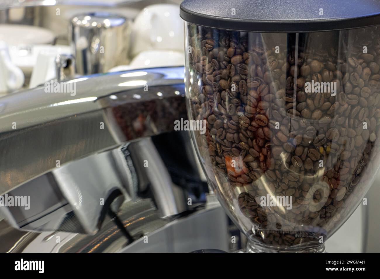 Hopper and bean cafe hi-res stock photography and images - Alamy