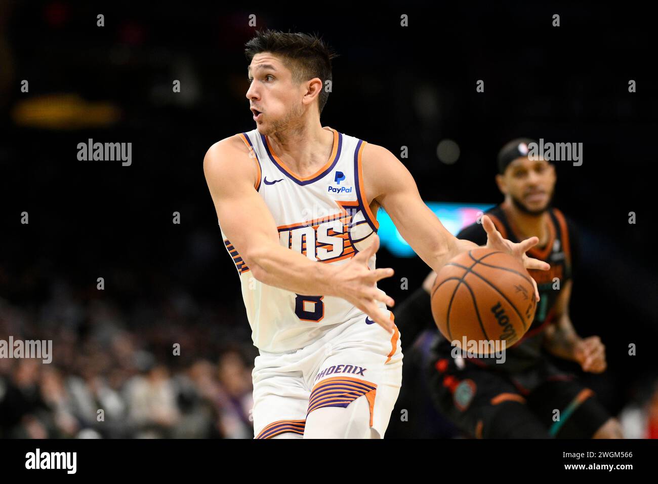 Phoenix Suns guard Grayson Allen (8) in action during the second half ...