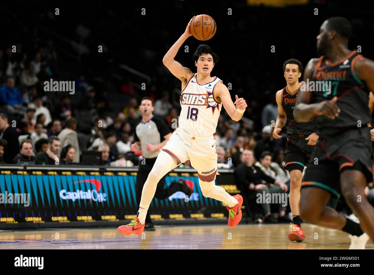 Phoenix Suns forward Yuta Watanabe (18) in action during the second ...