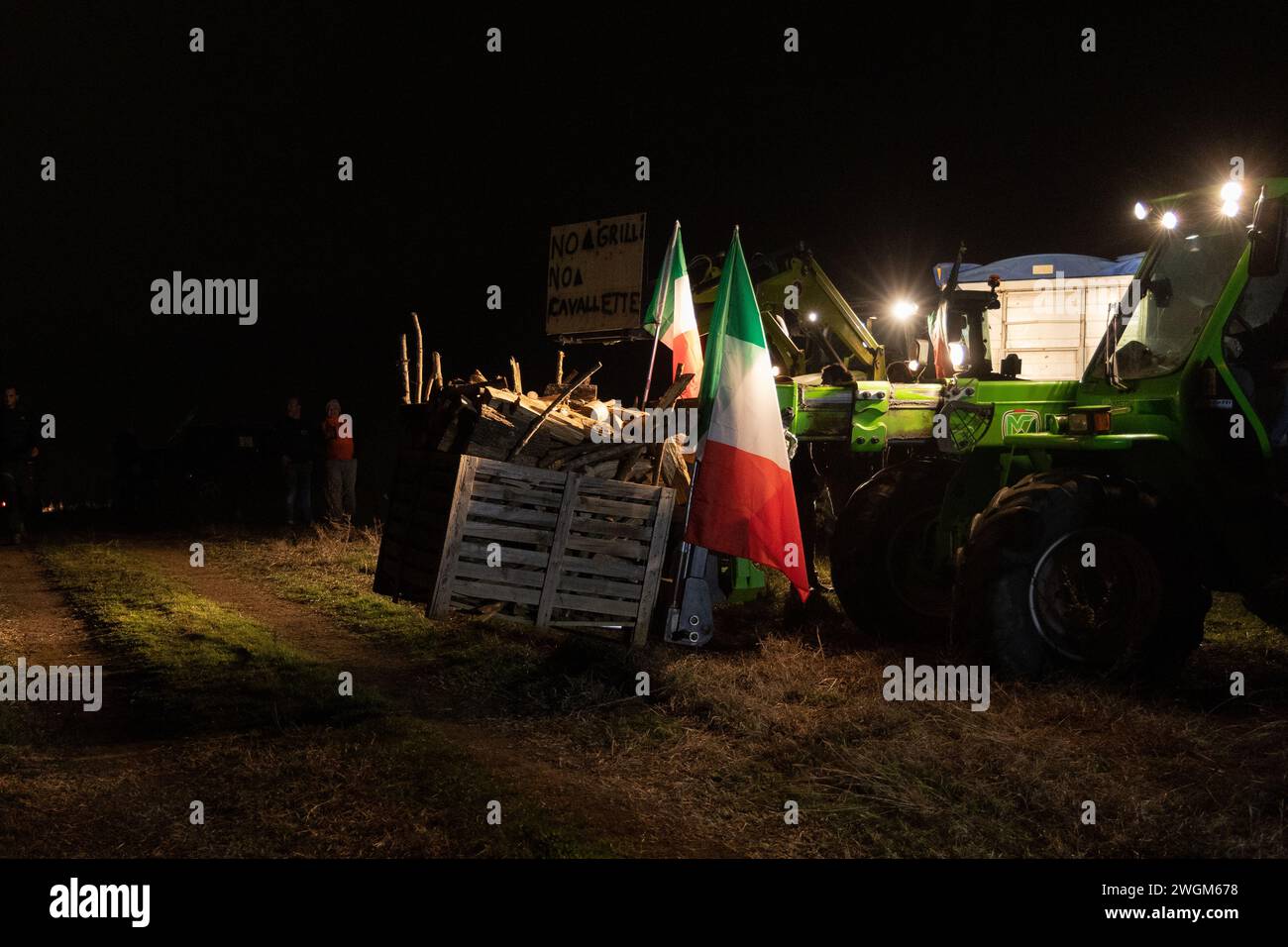 Farmers prepare the garrison on a hill near Via Nomentana in Rome ...