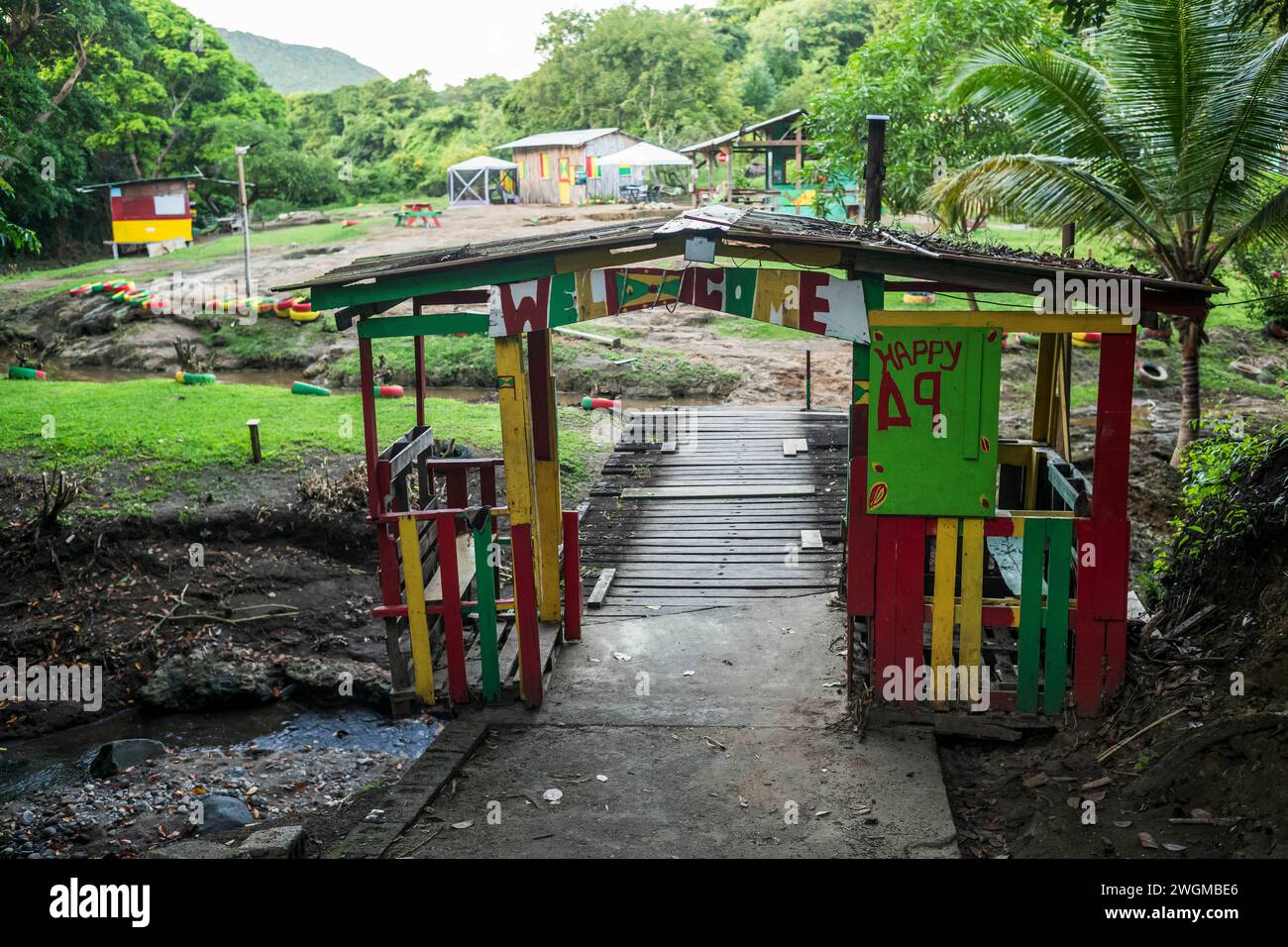River sallee boiling spring hi-res stock photography and images - Alamy