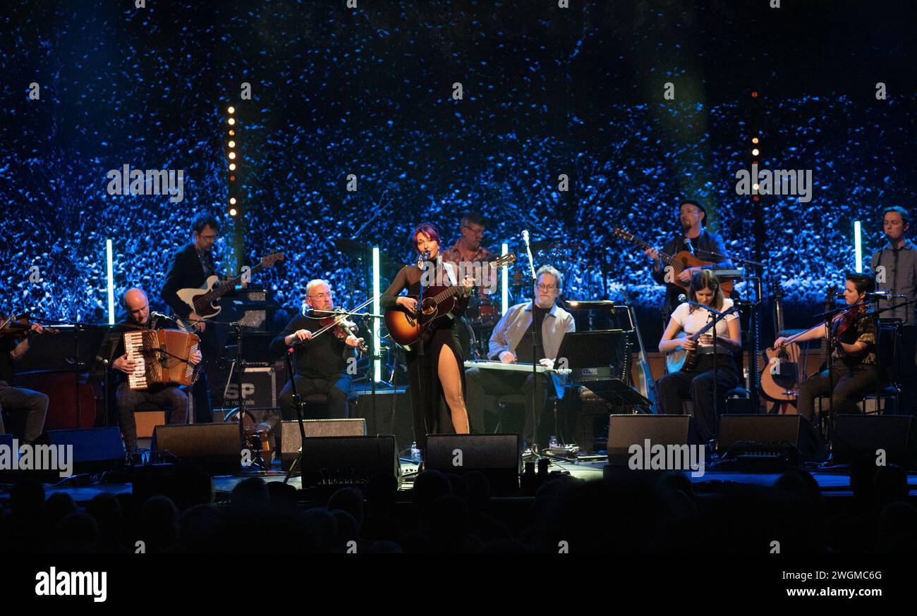 Glasgow, Scotland, UK. 04th Feb, 2024. Glasgow Scotland. Lindsay Lou ...