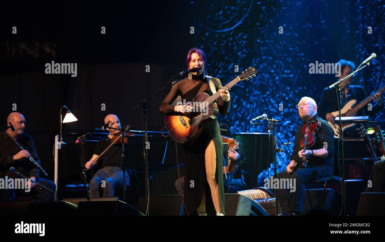 Glasgow, Scotland, UK. 04th Feb, 2024. Glasgow Scotland. Lindsay Lou ...