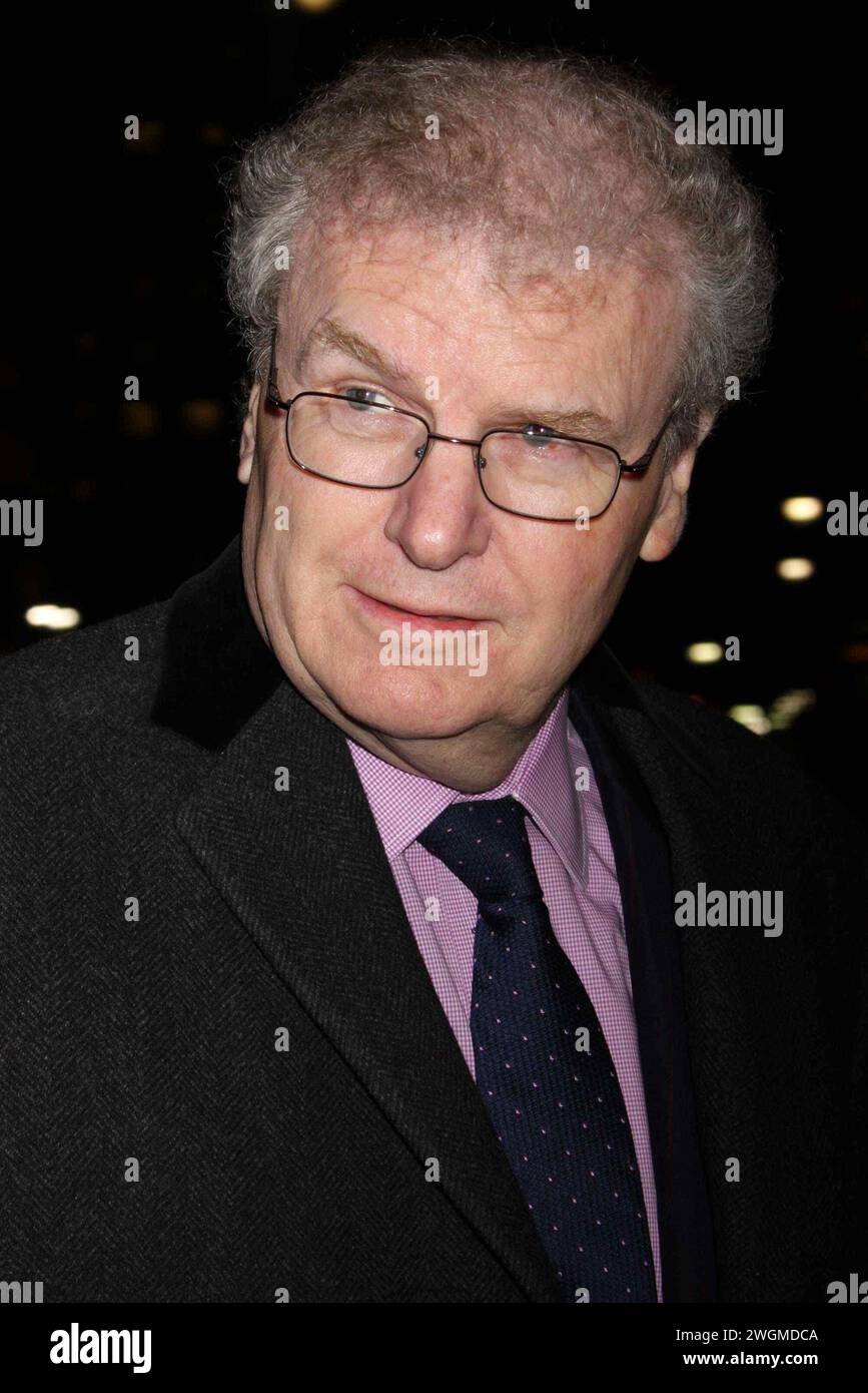 Sir Howard Stringer arriving at The 2008 National Board of Review of ...
