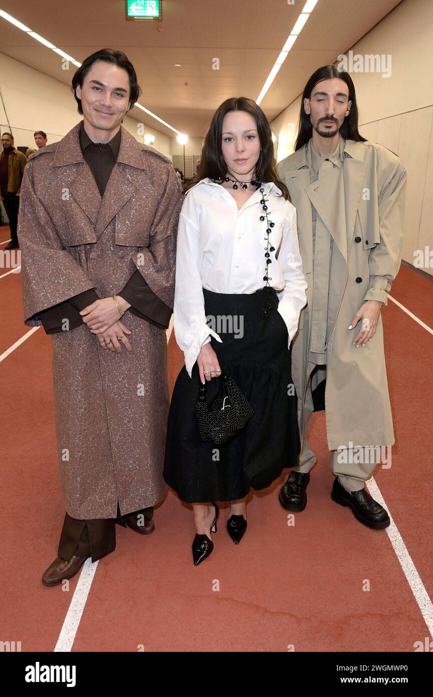 Denny Pham, Tijan Marei und Julian Daynov bei der William Fan Fashion ...