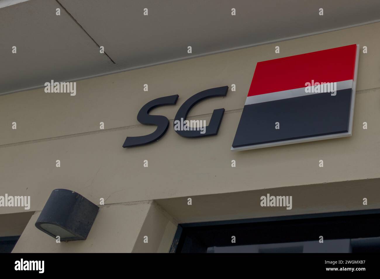Bordeaux , France - 02 05 2024 : sg societe generale red black logo ...