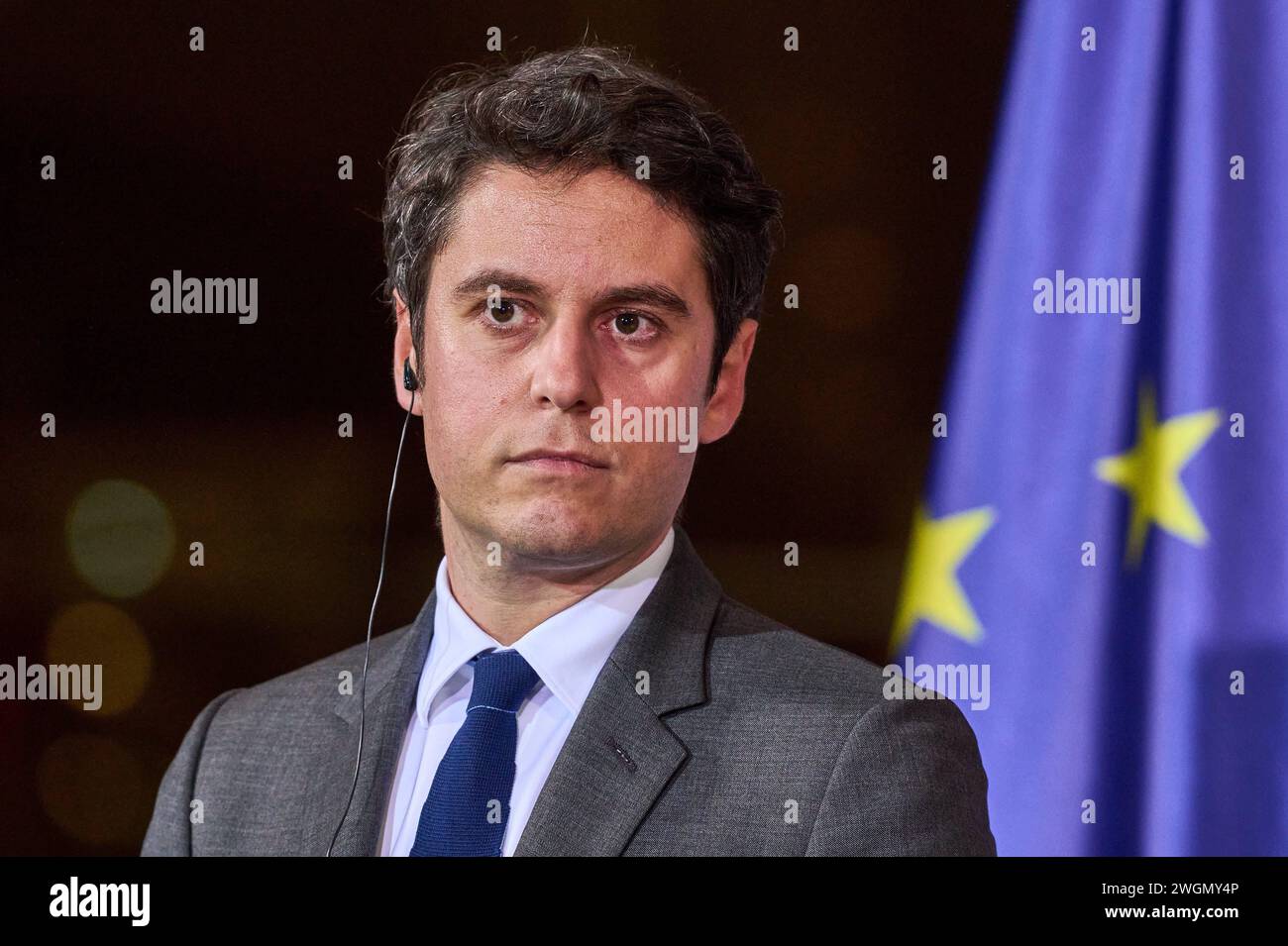 Französischer Premierminister Gabriel Attal bei einer Pressekonferenz ...