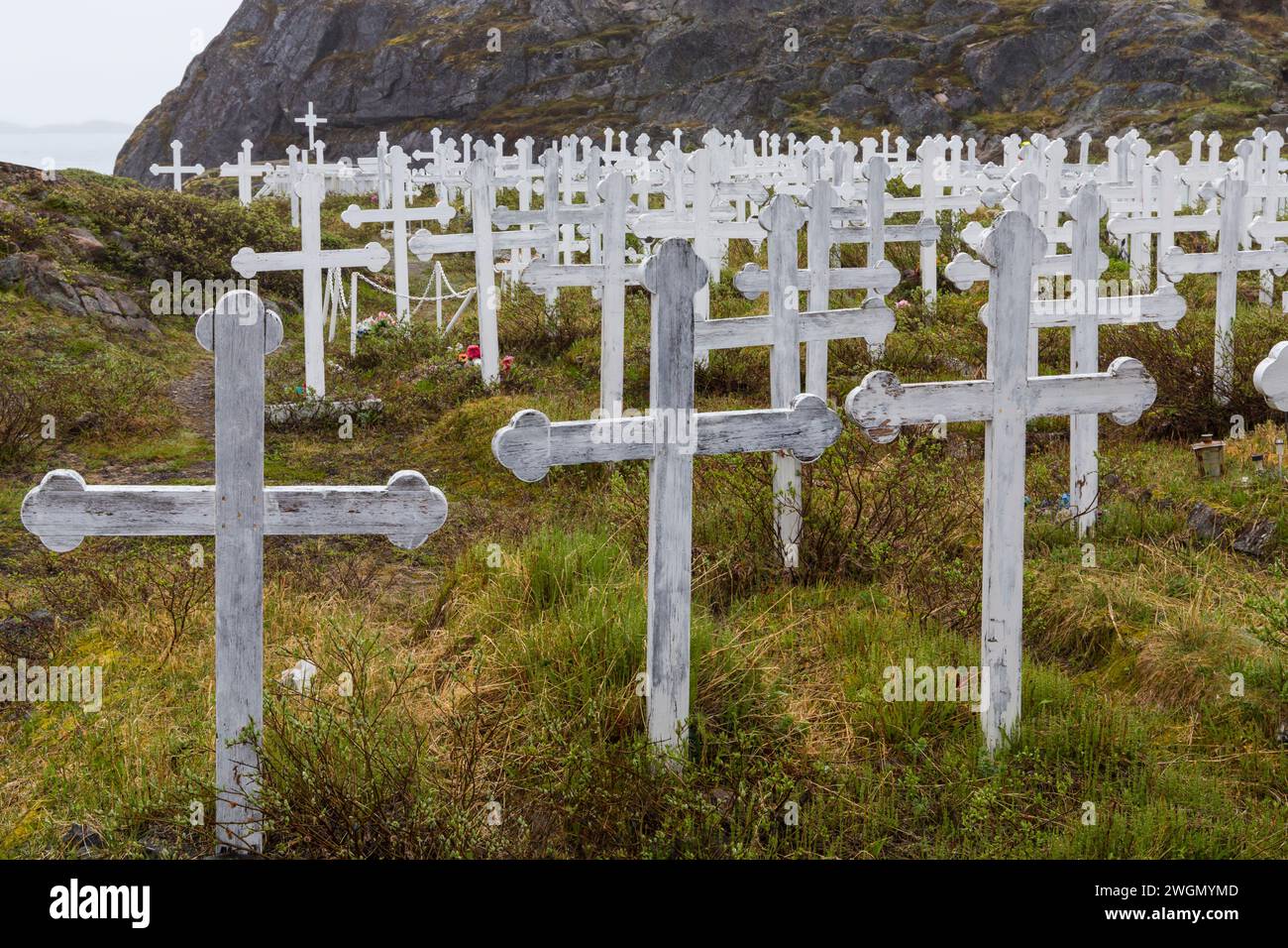Wooden crosses in graveyard hi-res stock photography and images - Alamy