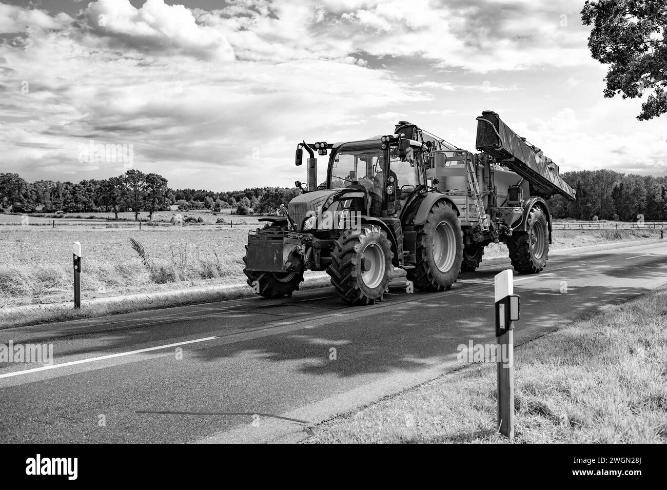 Field loader Black and White Stock Photos & Images - Alamy