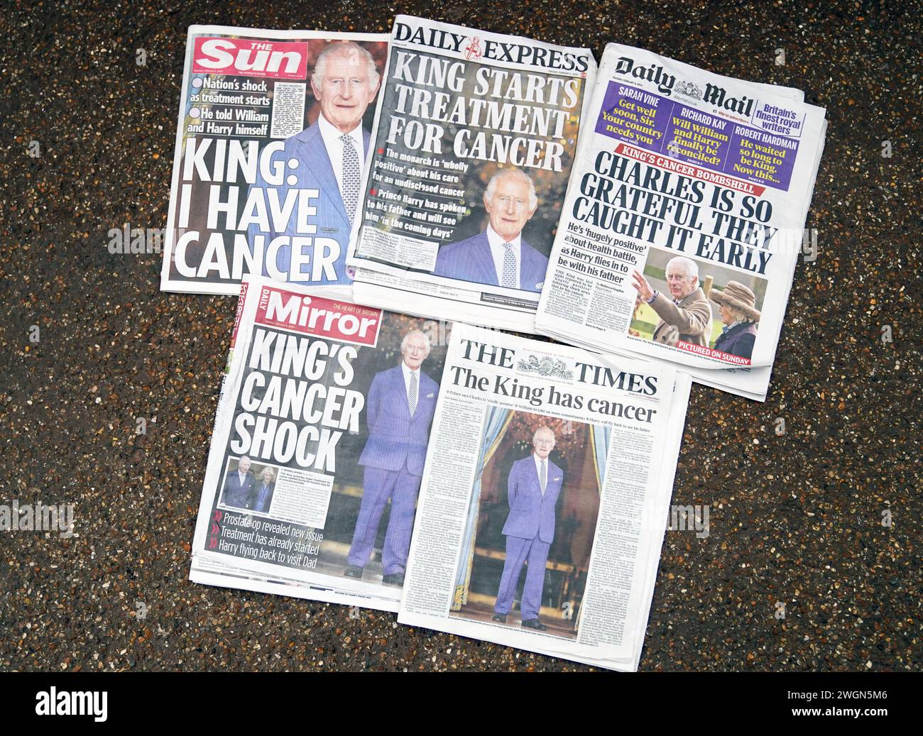 King charles newspapers hi-res stock photography and images - Alamy