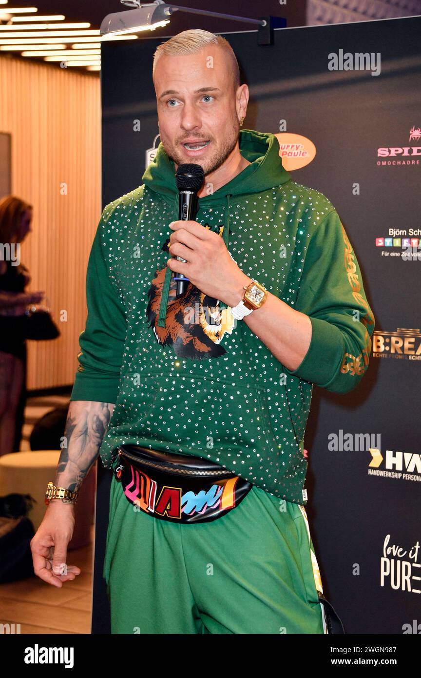 Eric Sindermann bei der Dr. Sindsen Fashion Show und der Premiere der ...