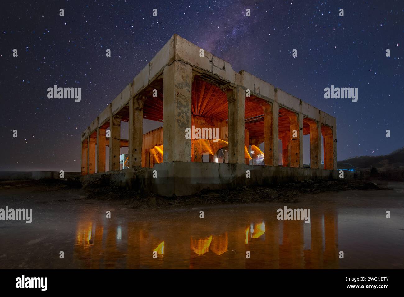 Old house wakra hi-res stock photography and images - Alamy