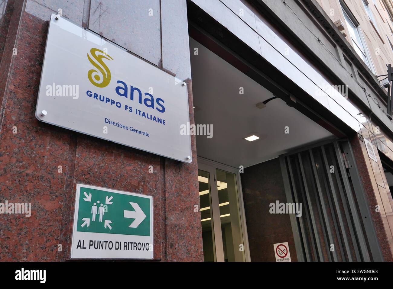 Gruppo fs italiane hi-res stock photography and images - Alamy