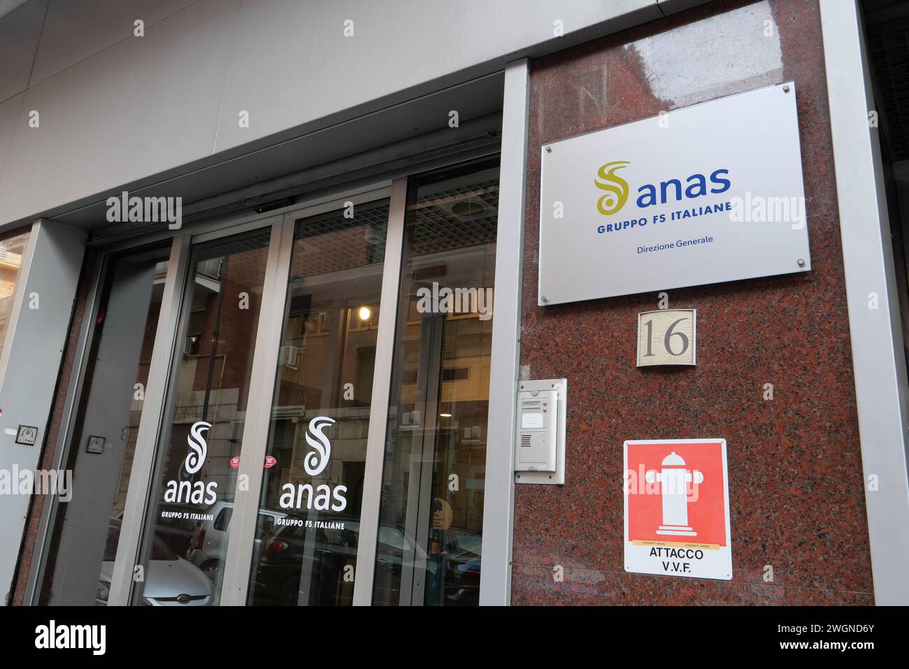 Gruppo fs hi-res stock photography and images - Alamy