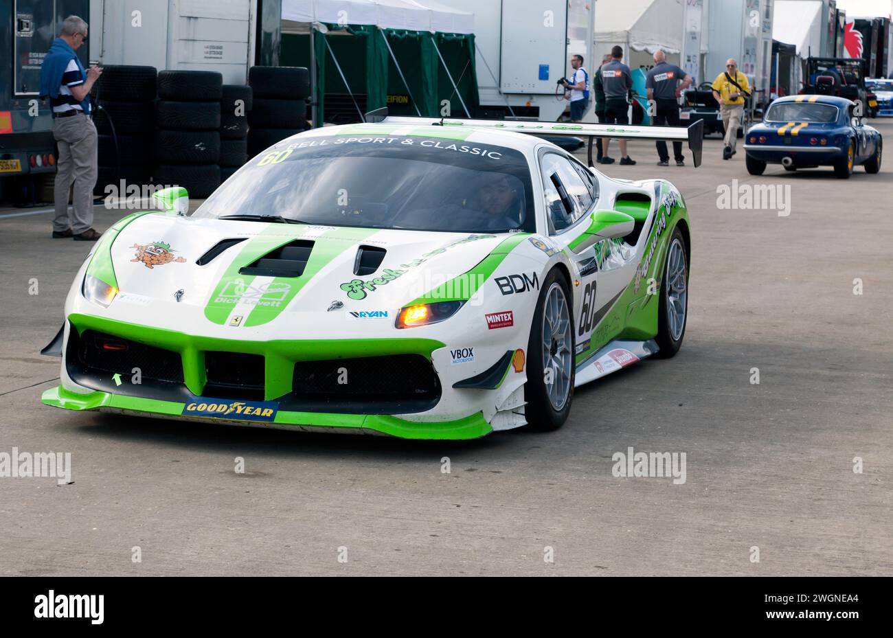 Three-quarters front view of Wayne Marrs, 2018, Ferrari F488 Challenge ...