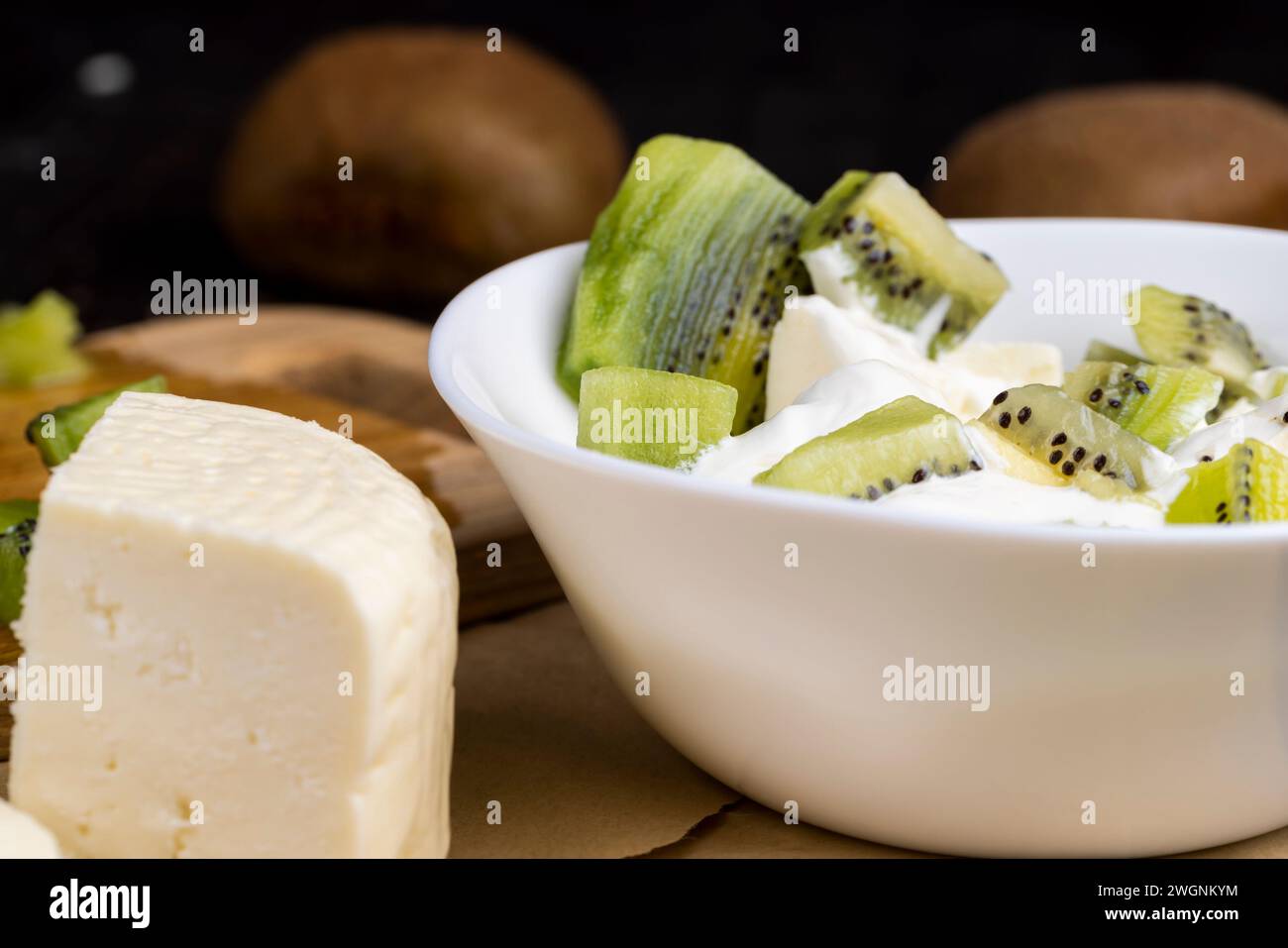 cream cheese made from cow's milk, making milk curd from whole milk ...