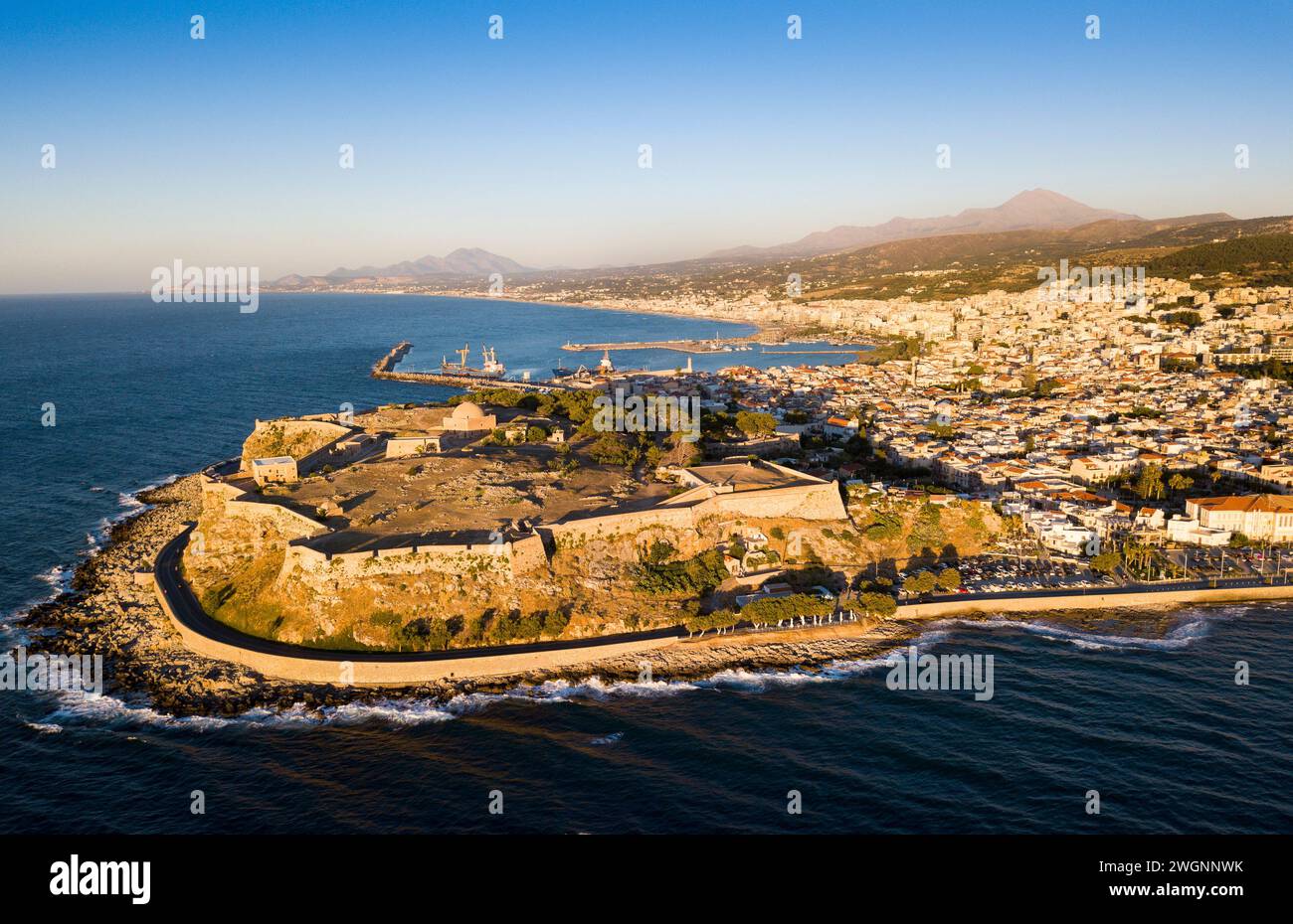 Lighthouse of rethymnon town hi-res stock photography and images - Alamy
