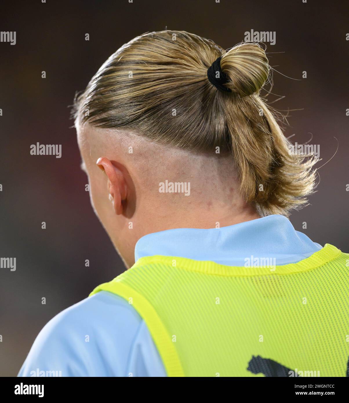 New haircut hi-res stock photography and images - Alamy