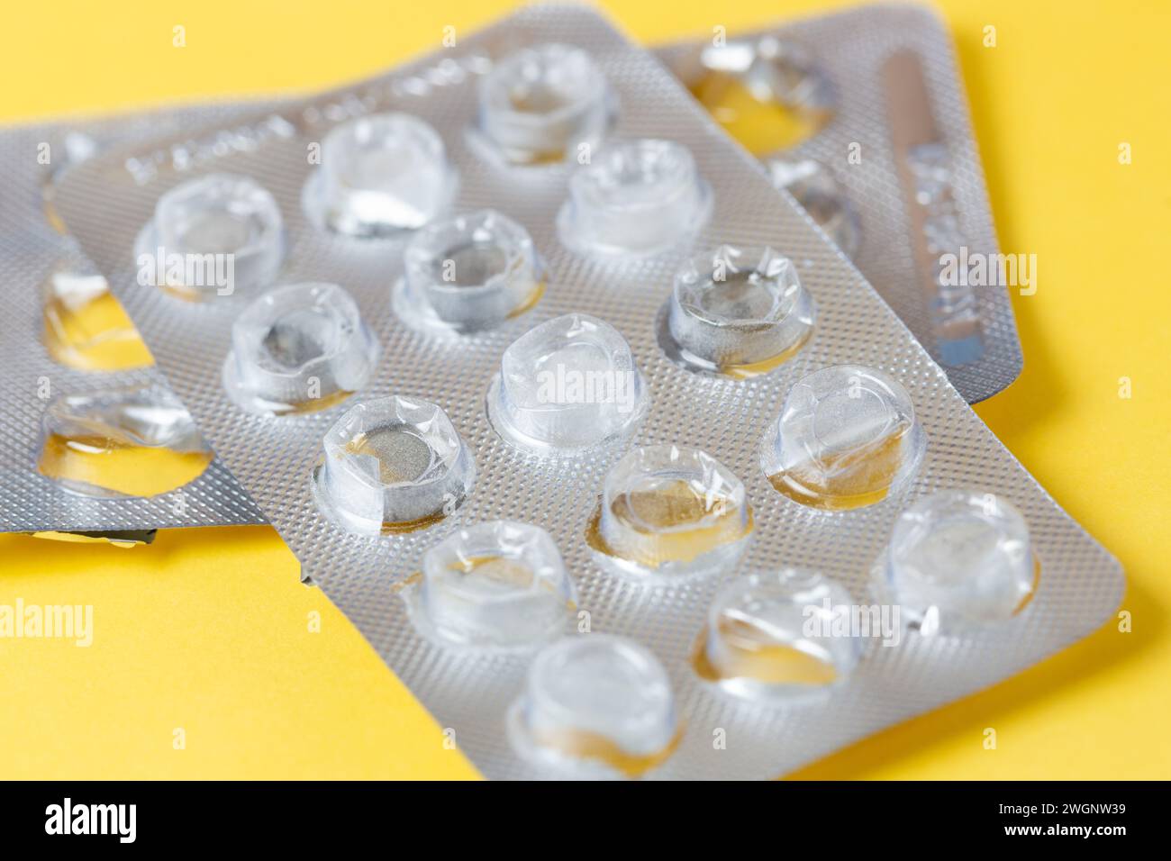 Close up blister pack container hi-res stock photography and images - Alamy