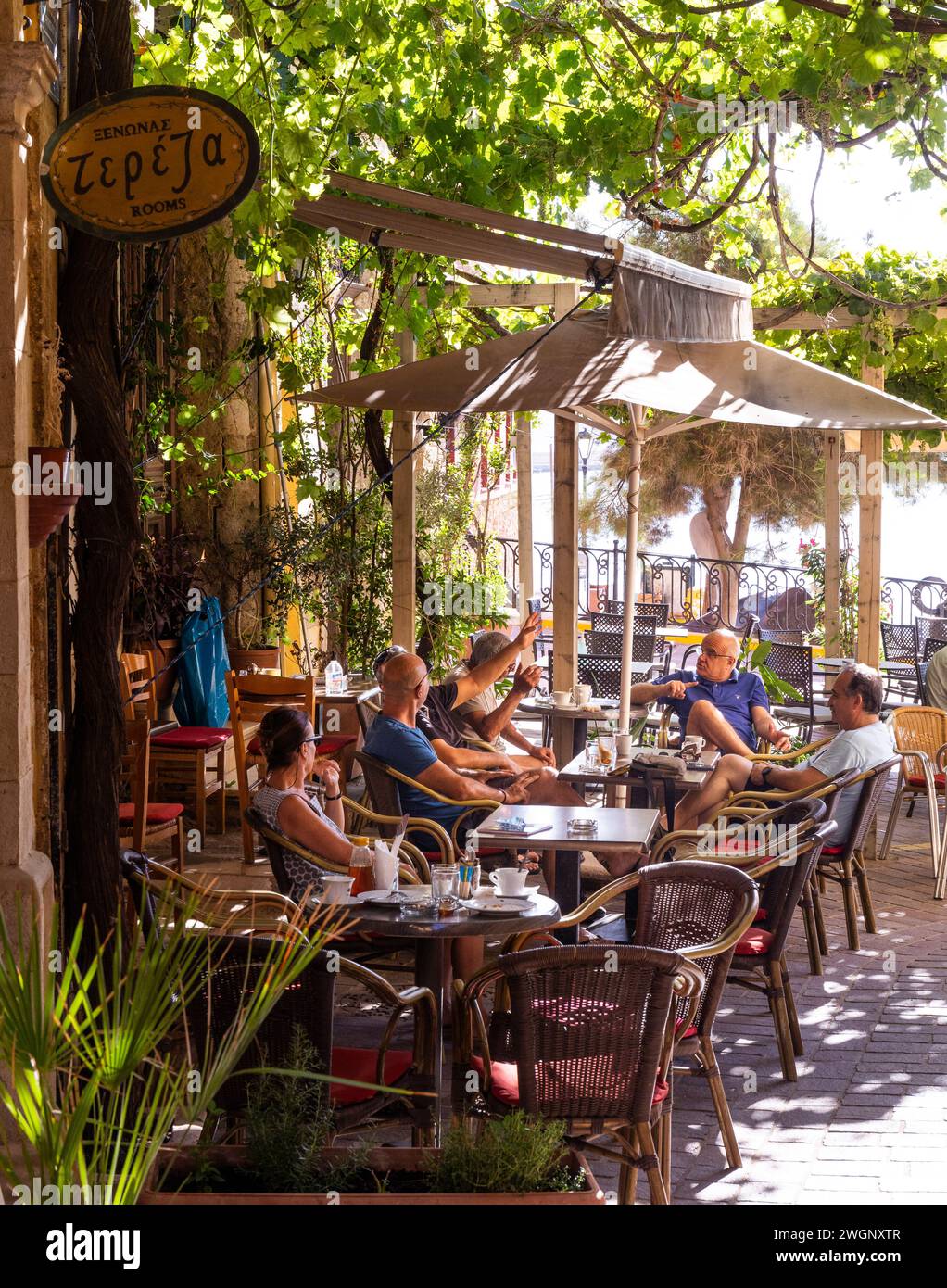 Cafe old crete hi-res stock photography and images - Alamy