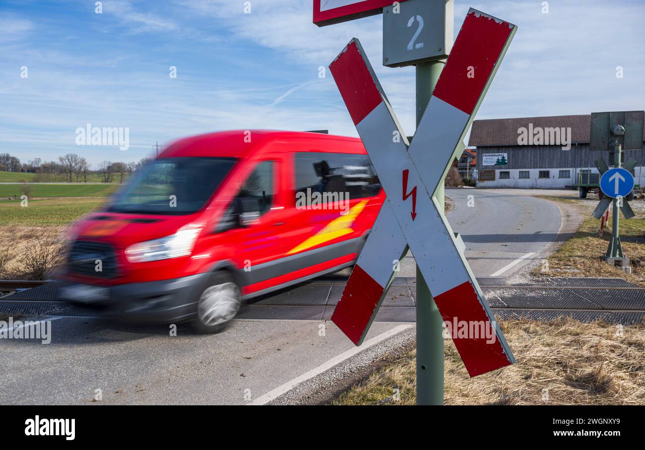 Grafing, Germany. 06th Feb, 2024. A van drives over an unrestricted ...