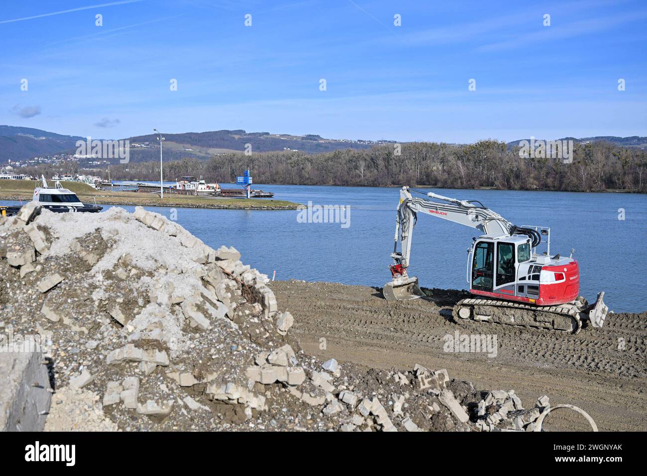 Spatenstich Hochwasserschutz Hafen Linz, 06.02.2024, Hafen Linz, AUT ...
