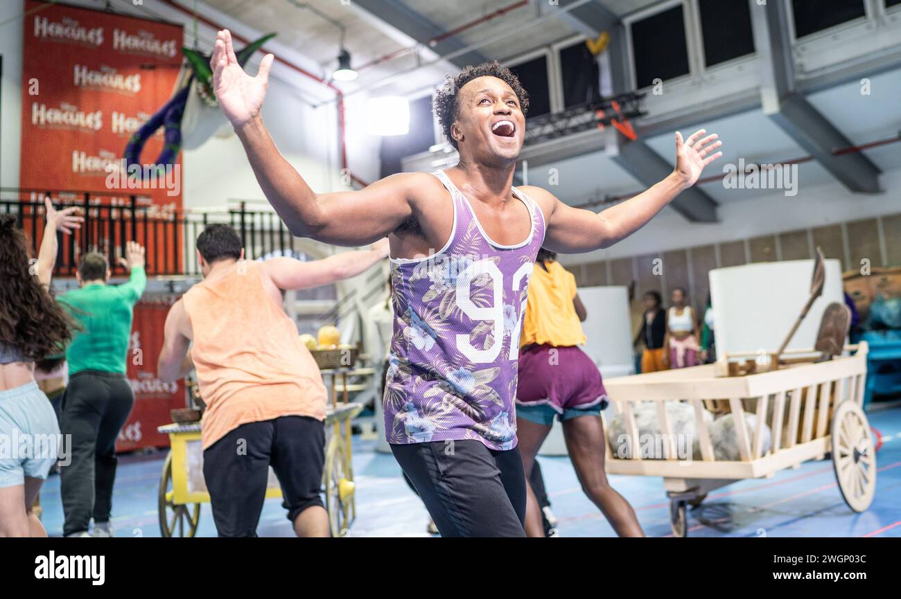 Offene Probe bei Disneys HERCULES Das heldenhafte Musical präsentiert ...