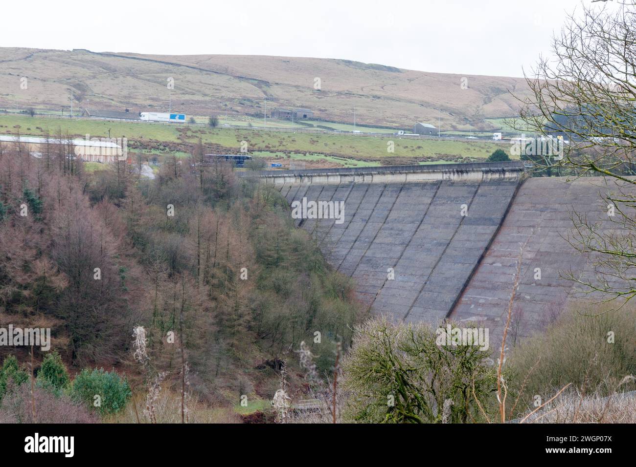 Ripponden reservoir hi-res stock photography and images - Alamy